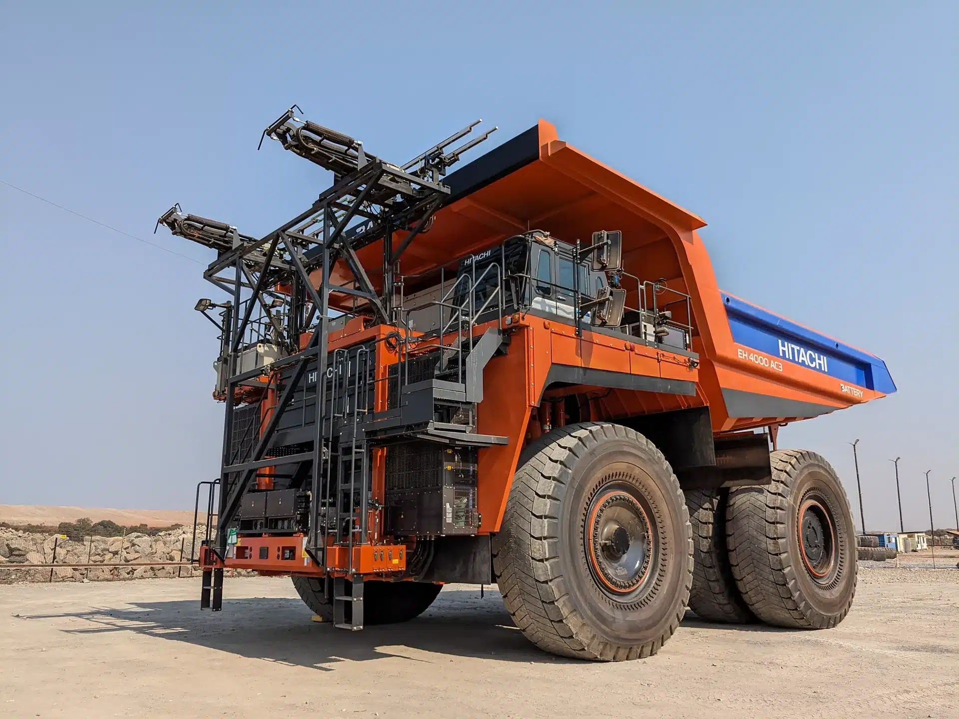 World first trial of ultra-large full battery dump truck