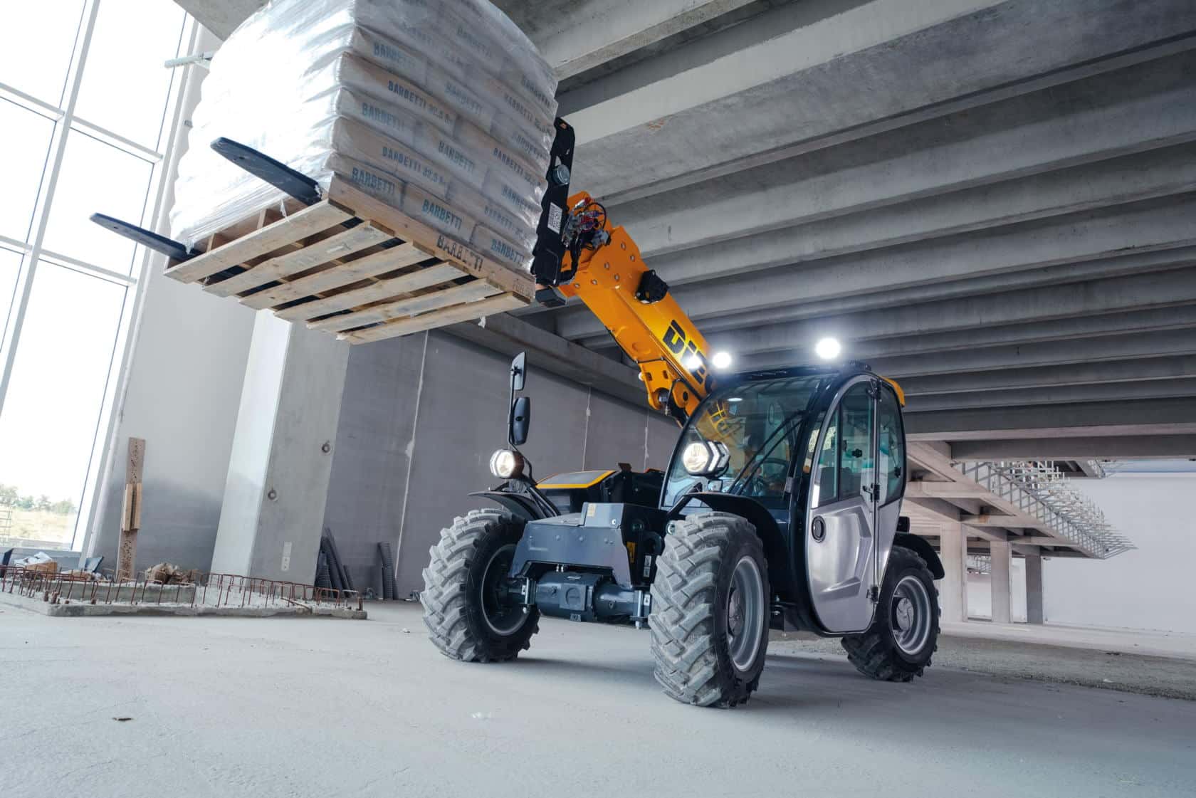 Apollo takes off in building sector