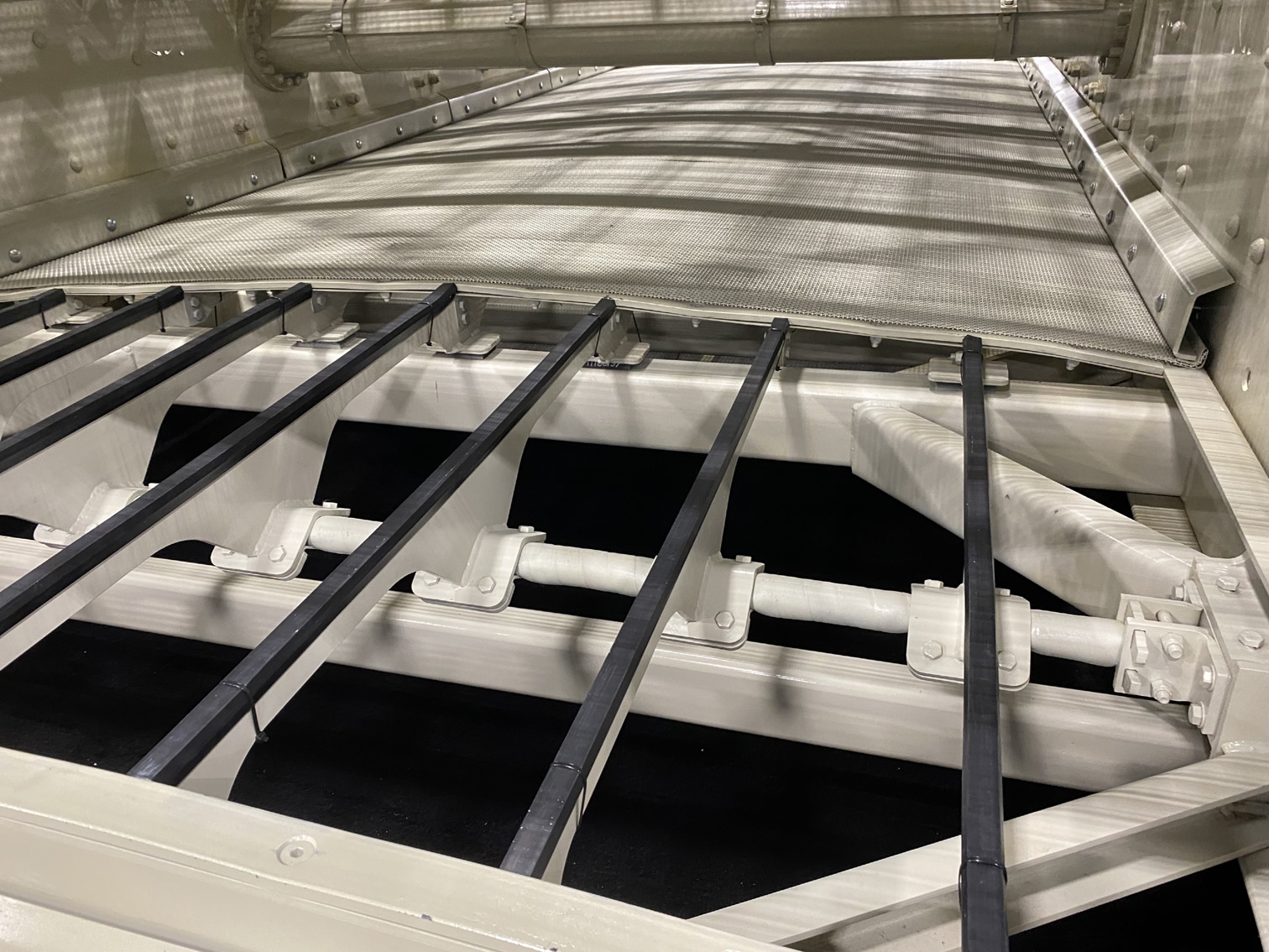 Astec horizontal screen: Good vibrations