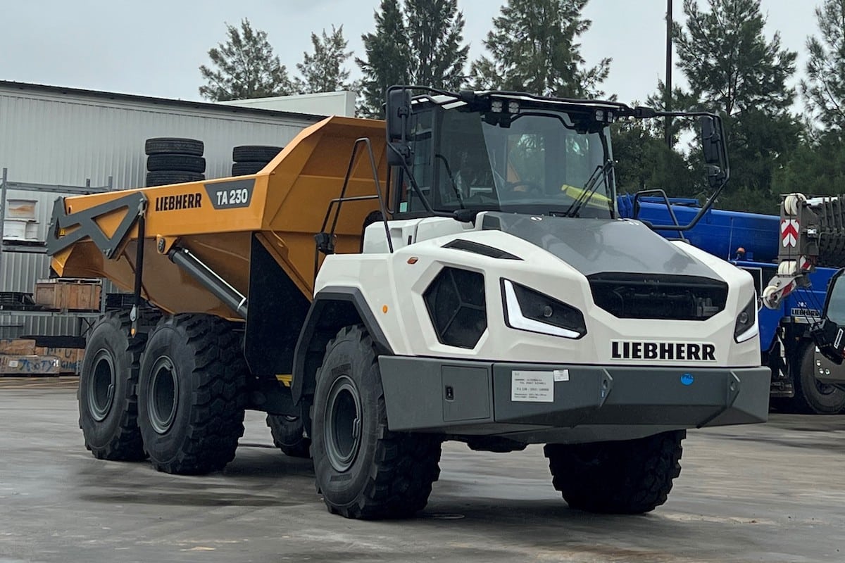 First award-winning Liebherr dump truck arrives in Australia