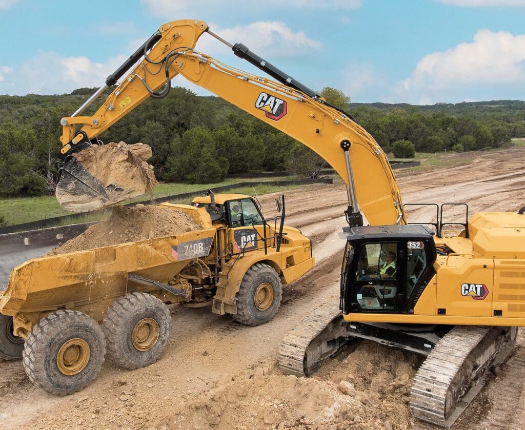 Annual product updates for Cat® hydraulic excavators
