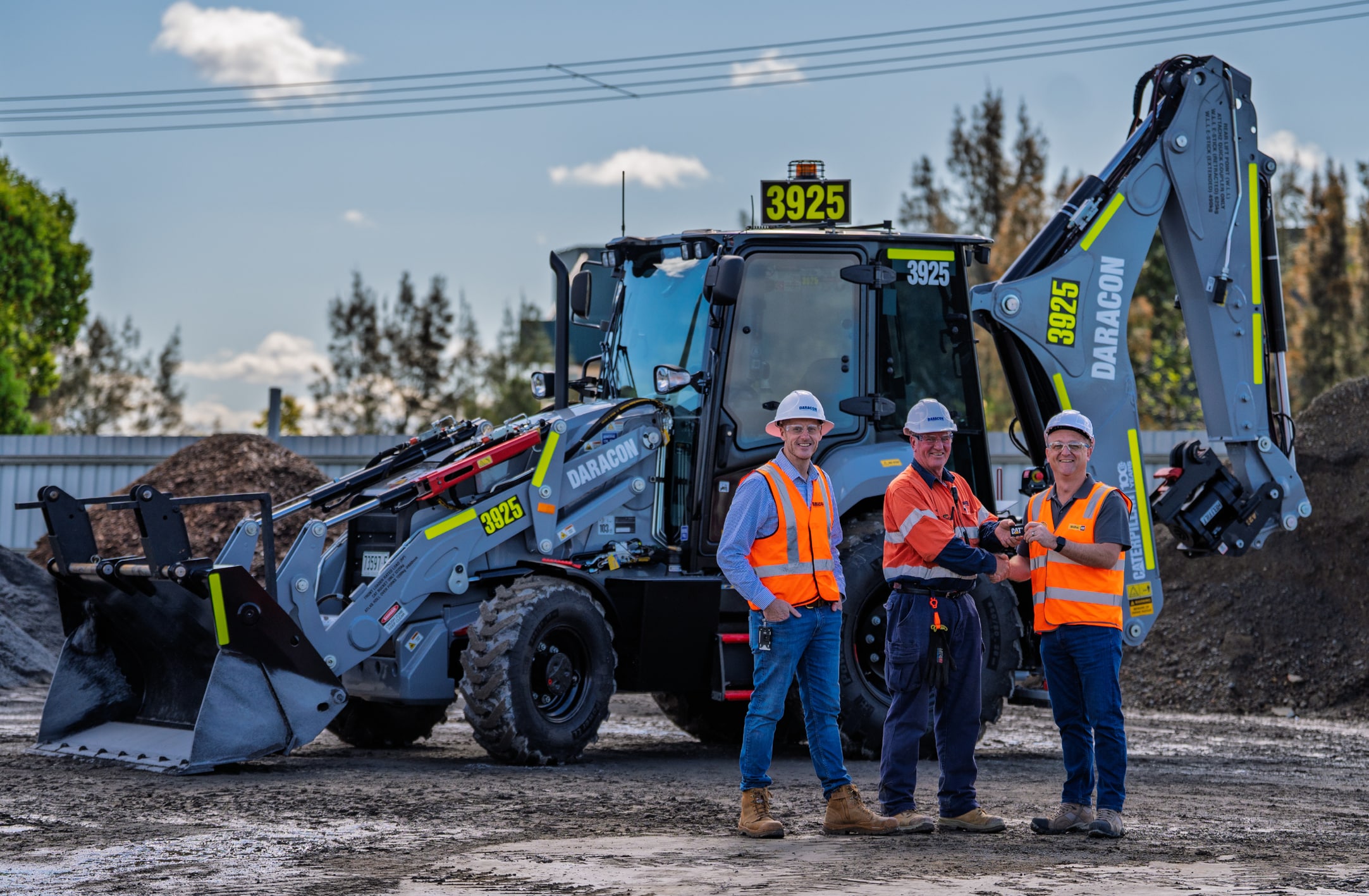 Special edition Cat® backhoe for Daracon